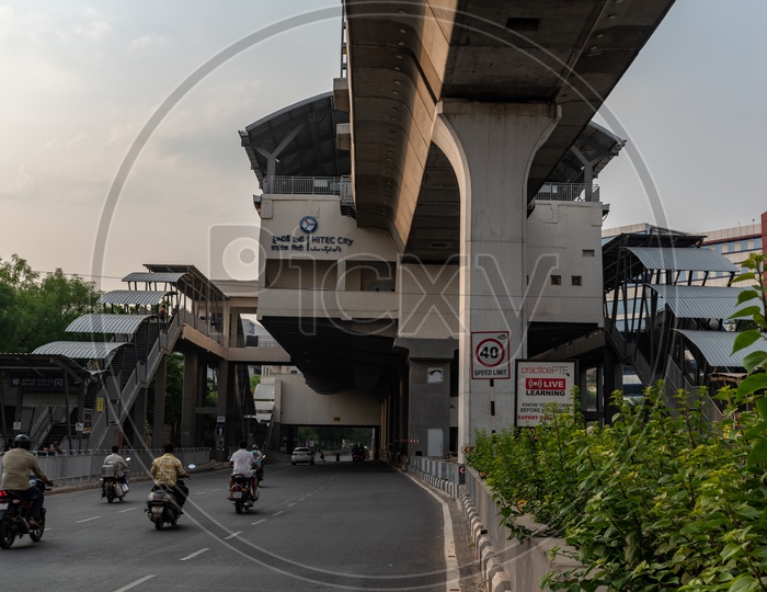 Image of Hitech city Metro station, Hyderabad.-KN078596-Picxy