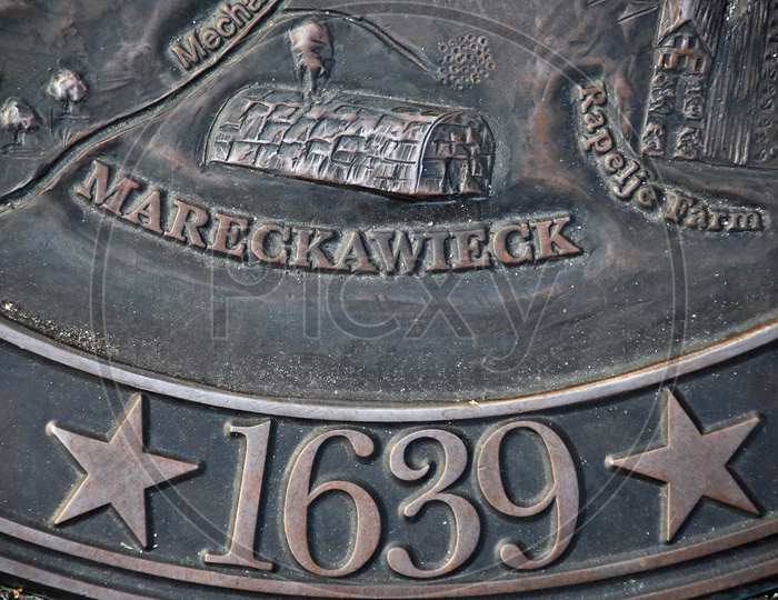 Image of 1639 number on a metal-YR396652-Picxy