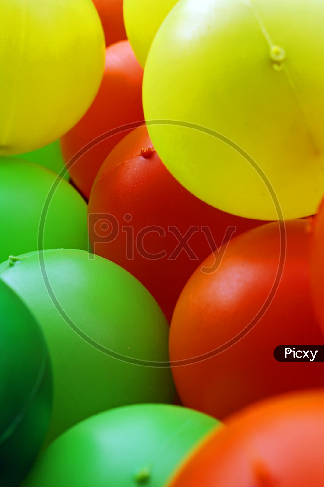 Image of Color Balloon Balls-US062671-Picxy