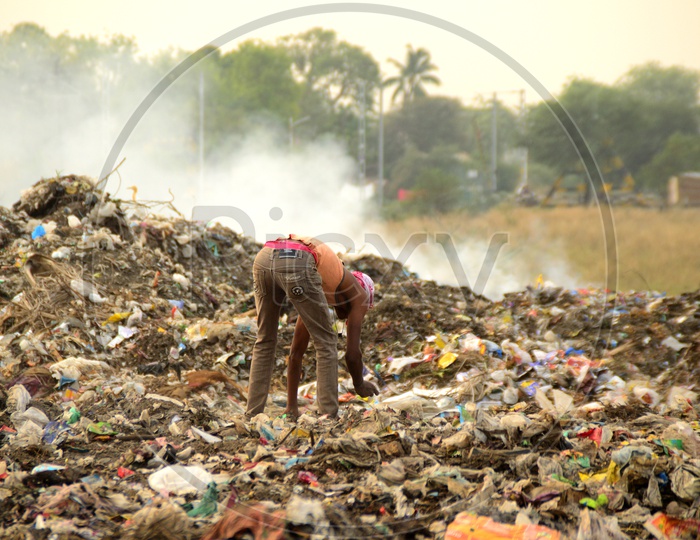 Image of Unidentified Rag Pickers Collecting Recyclable Materials From ...