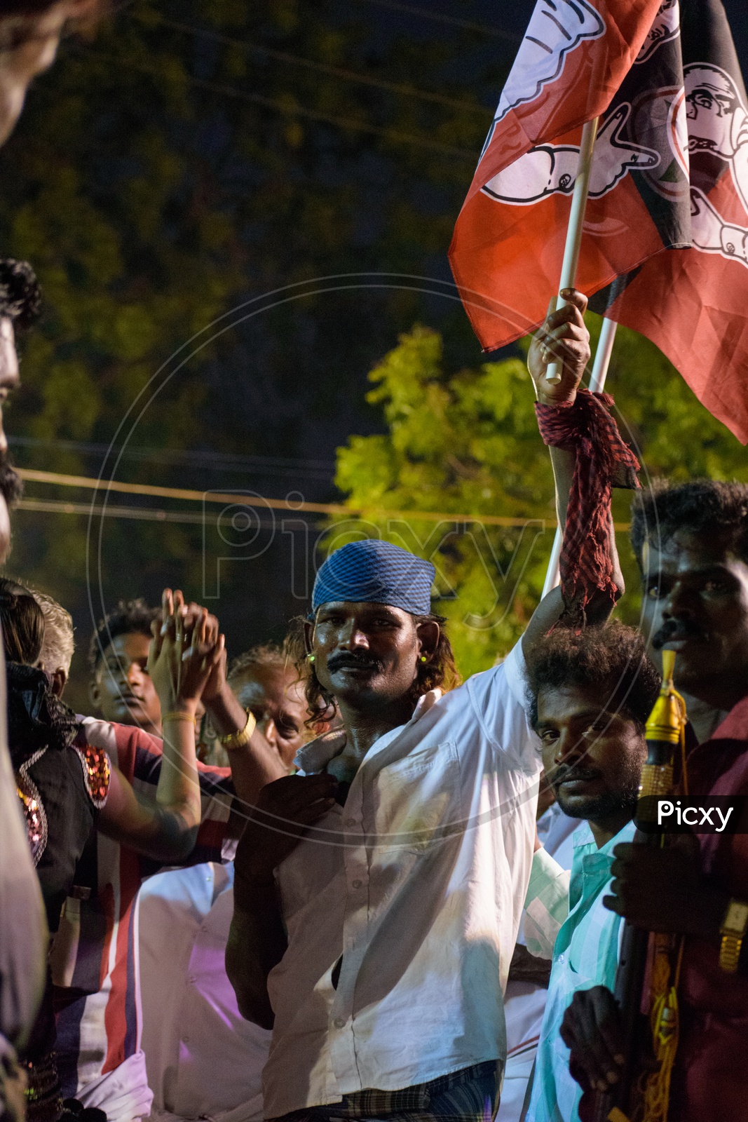 Image of ADMK cadre with ADMK Flag in Election campaign for Loksabha at ...