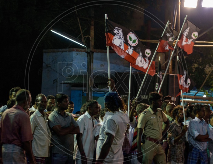 Image of ADMK Party cadres with ADMK Flag for loksabha election ...