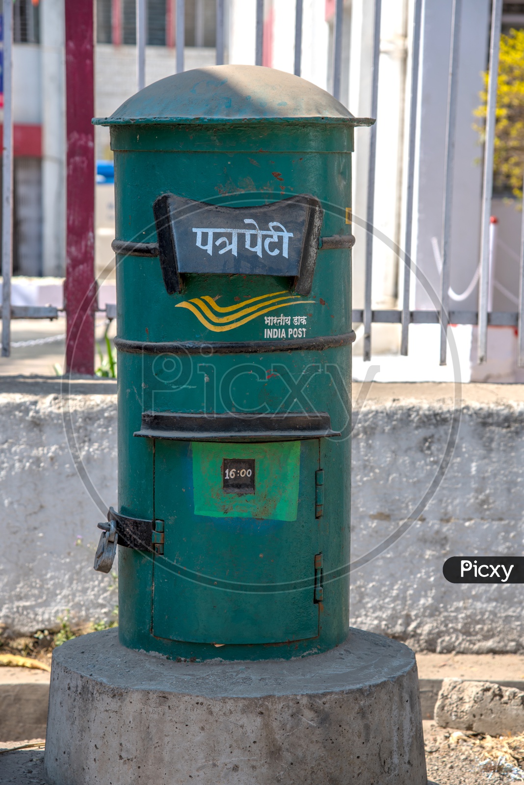 Image of India Post , Post Boxes On The Streets Of India-YA303334-Picxy