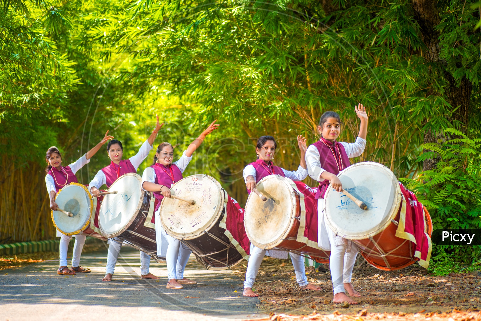Image of Great Maratha Dol Tasha Pathaks With Drums In a Local Park ...