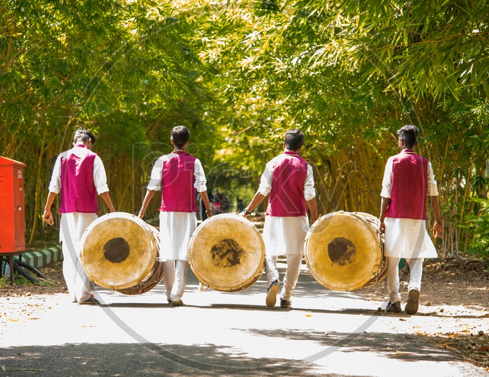 Image of Great Maratha Dol Tasha Pathaks With Drums In a Local Park ...