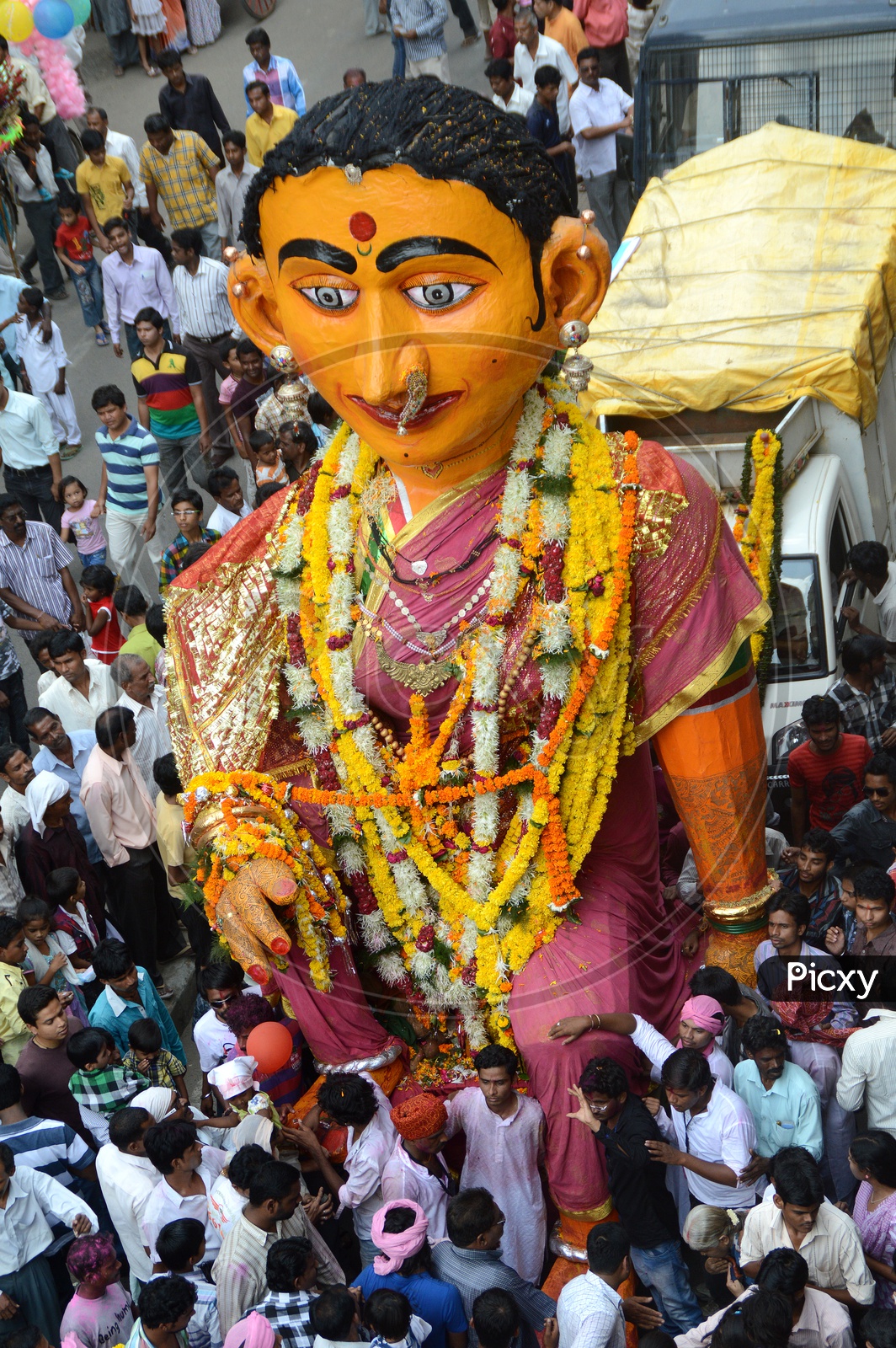 Image of Pili ( Yellow ) Marbat Procession The Streets Of Nagpur During ...