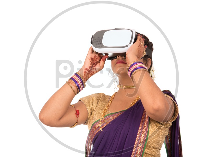 Image of An Indian Traditional Marathi Woman Wearing VR Box or VR ...