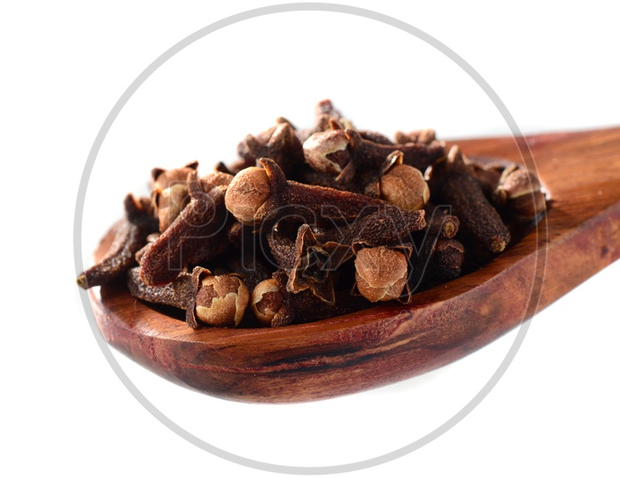 Image of Cloves Or Indian Spices Cloves In a Bowl On An Isolated White ...