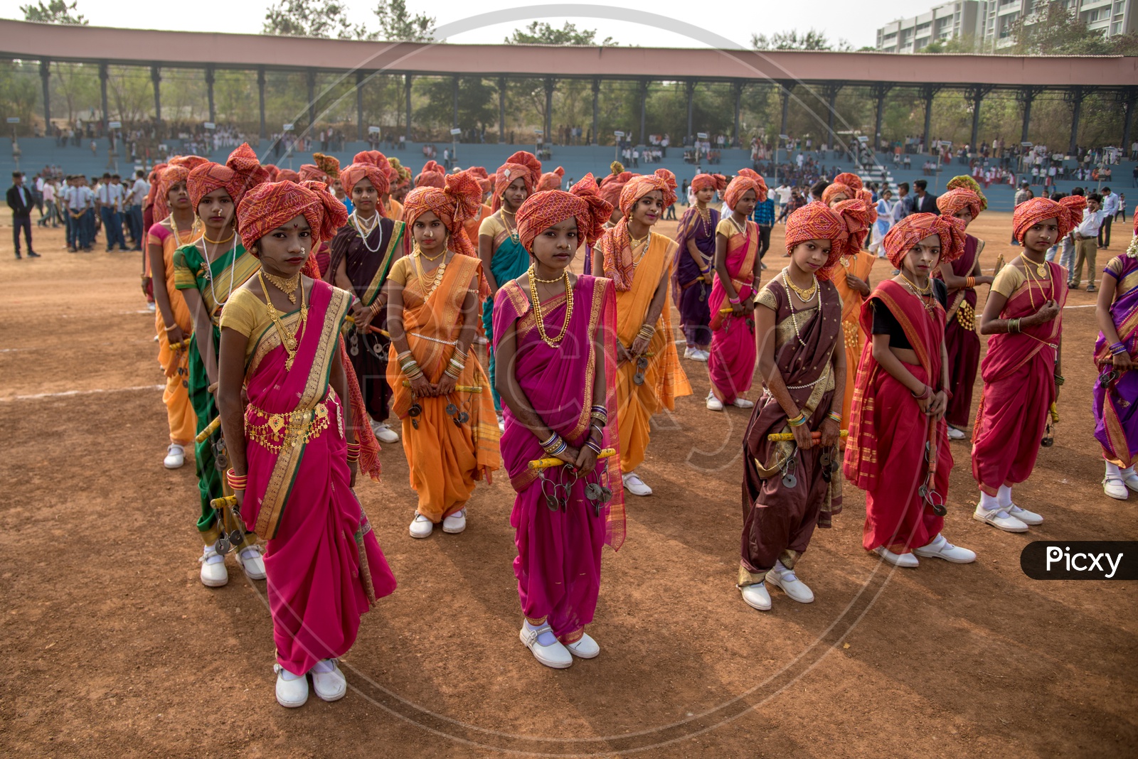 Image of School Girls in Traditional Maratha Attire For Performance in ...