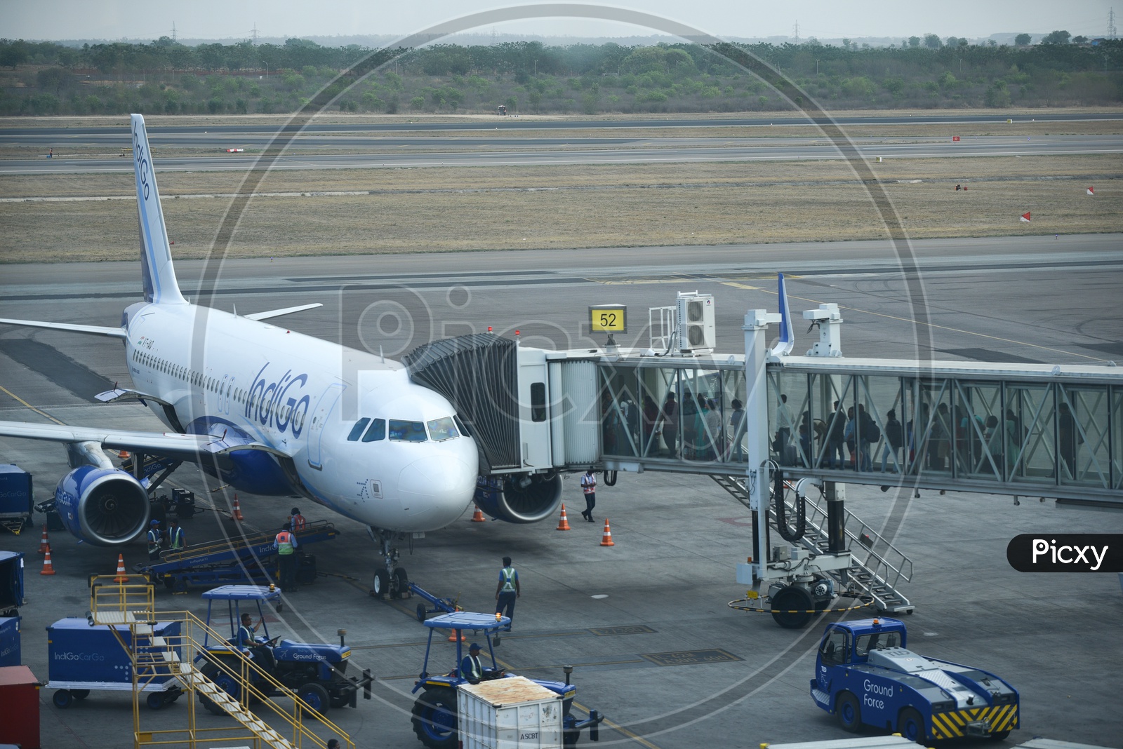 Image of Passengers Boarding A Flight In an Airport-ZJ829517-Picxy