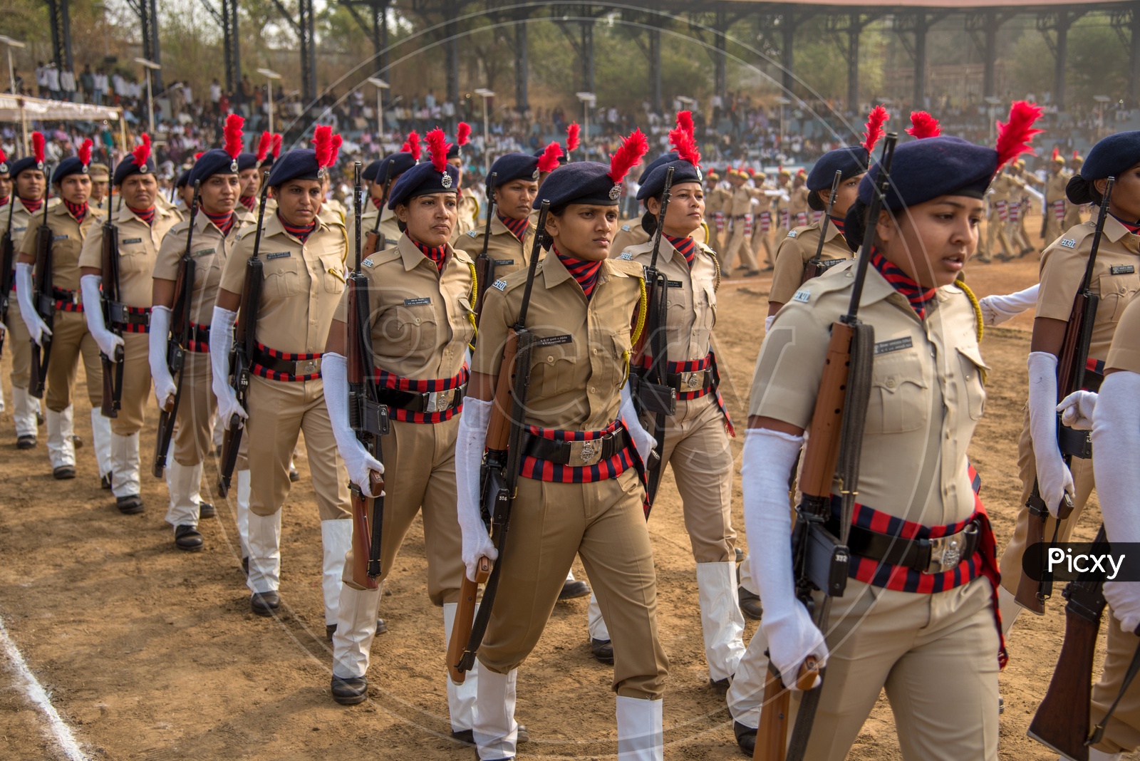Image of Maharashtra Cadet Woman Police Marching in Independence Day ...