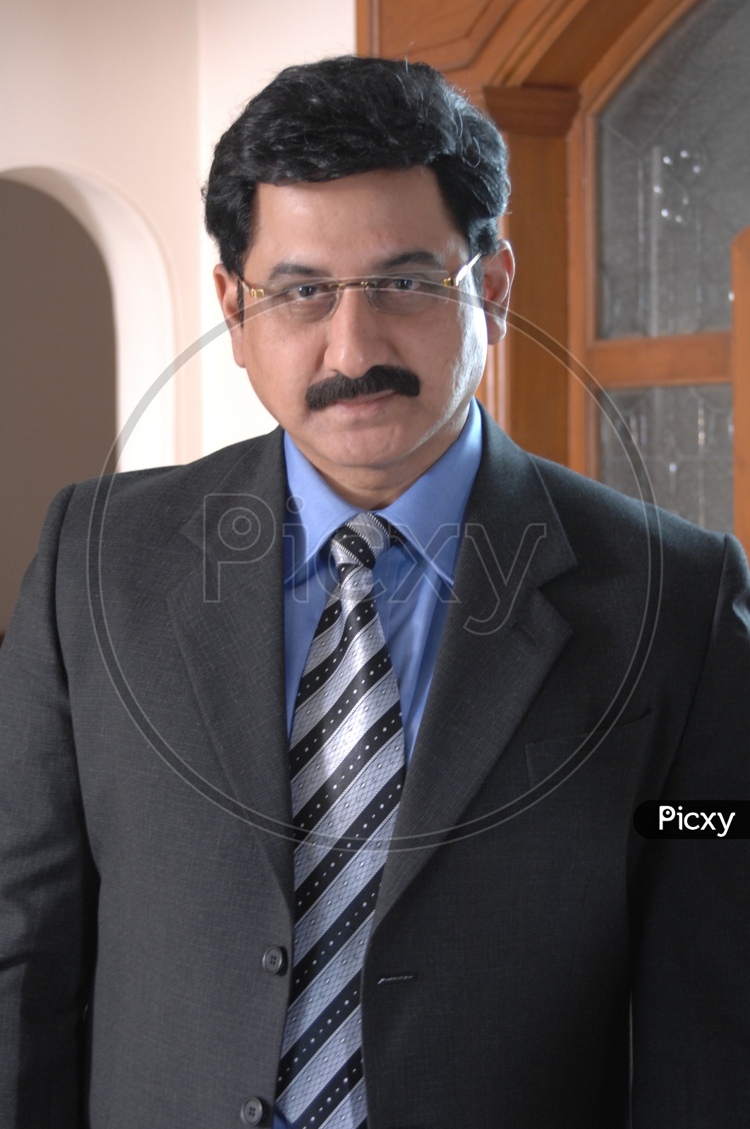 Image of South Indian Actor Suman Movie Working Stills-AK675376-Picxy