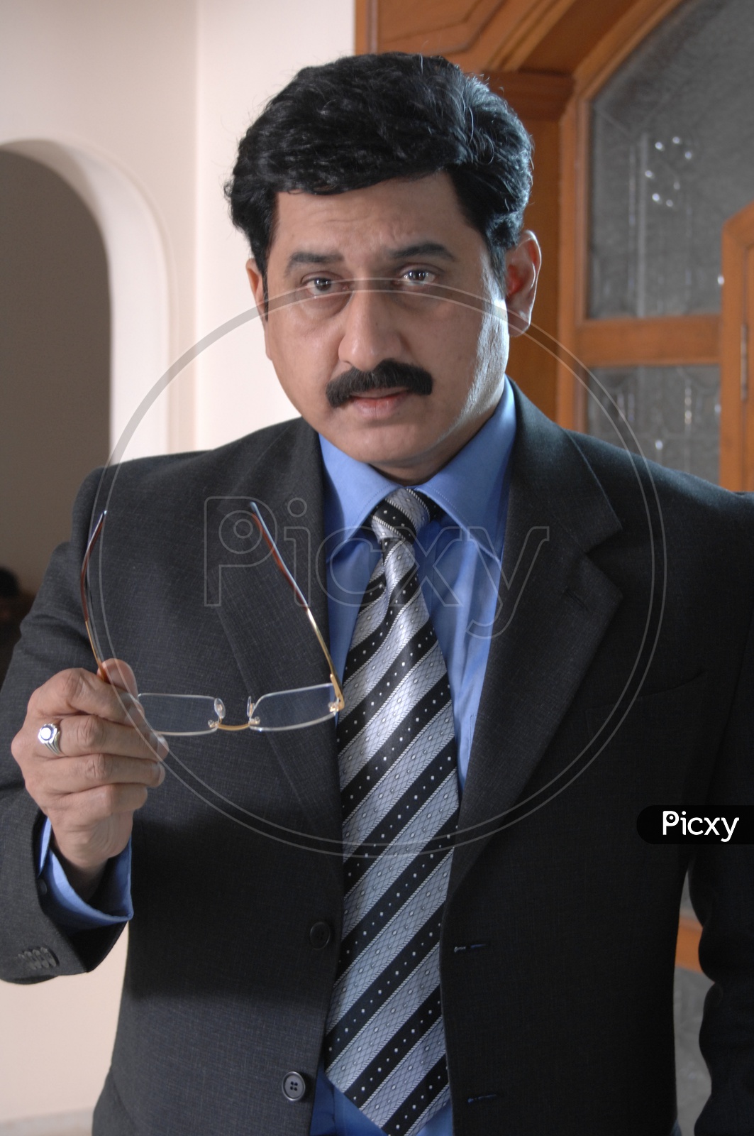 Image of South Indian Actor Suman Movie Working Stills-AA974482-Picxy