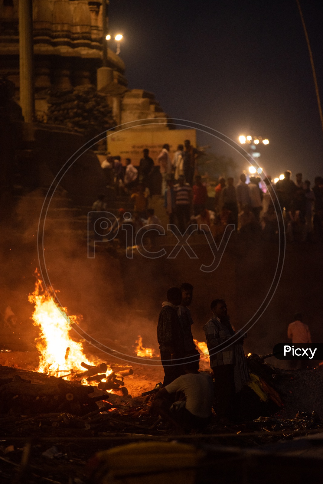 Image of Dead Bodies Being Burnt As a Ritual of Indian Hindu Devotees ...