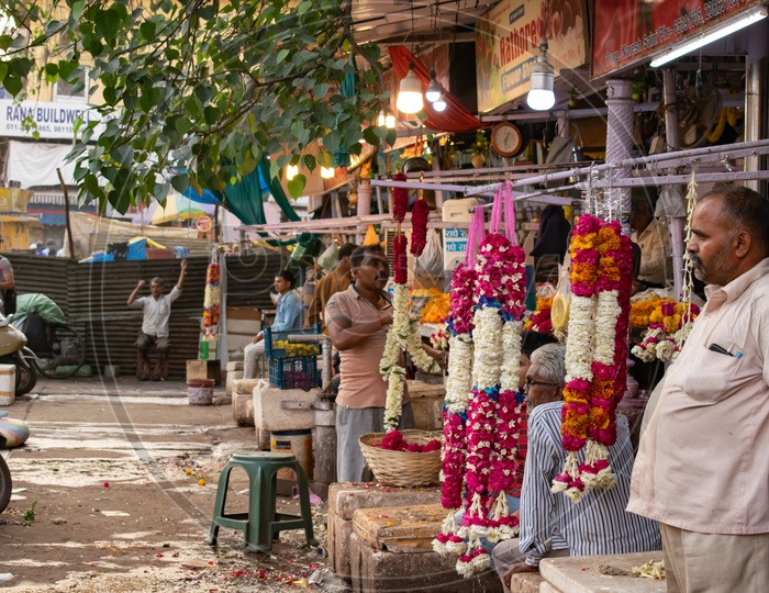 Image of Garlands for worship (Phoolon ki mala)-XG423418-Picxy