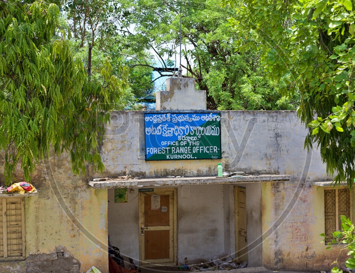 Image of Forest range officer office.-CU092769-Picxy