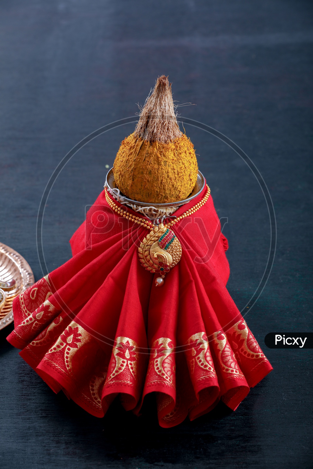 Image of Kalash For Marathi New Year Gudi Padwa With Handi Coconut ...