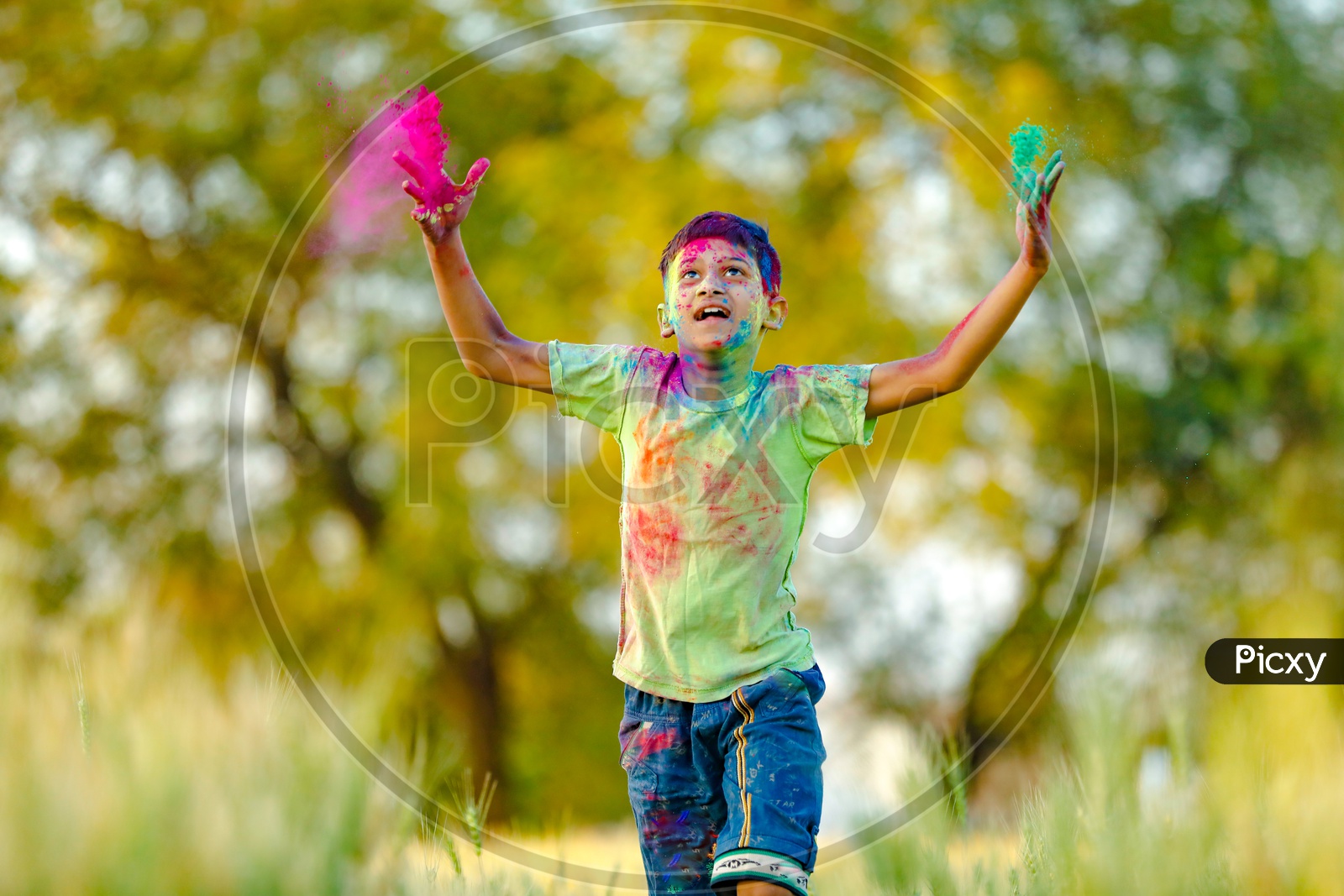 Image of Indian Boy or Young Boy Playing With Holi Colours With ...