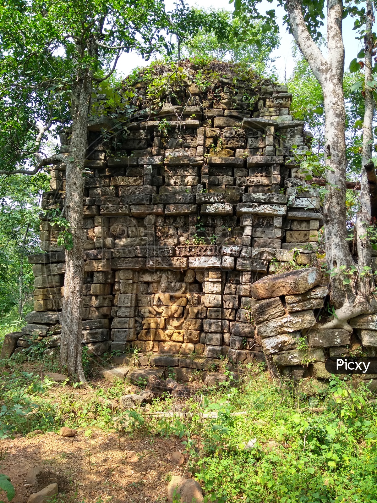 Image of Old Ruins Of Ancient Hindu Temple With Stone Sculptures Built ...