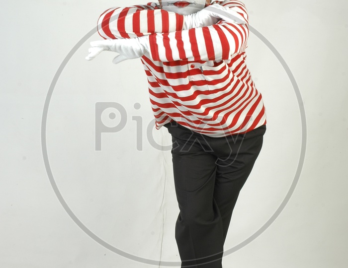 Image of Mime Artist With Expressions-SQ928464-Picxy