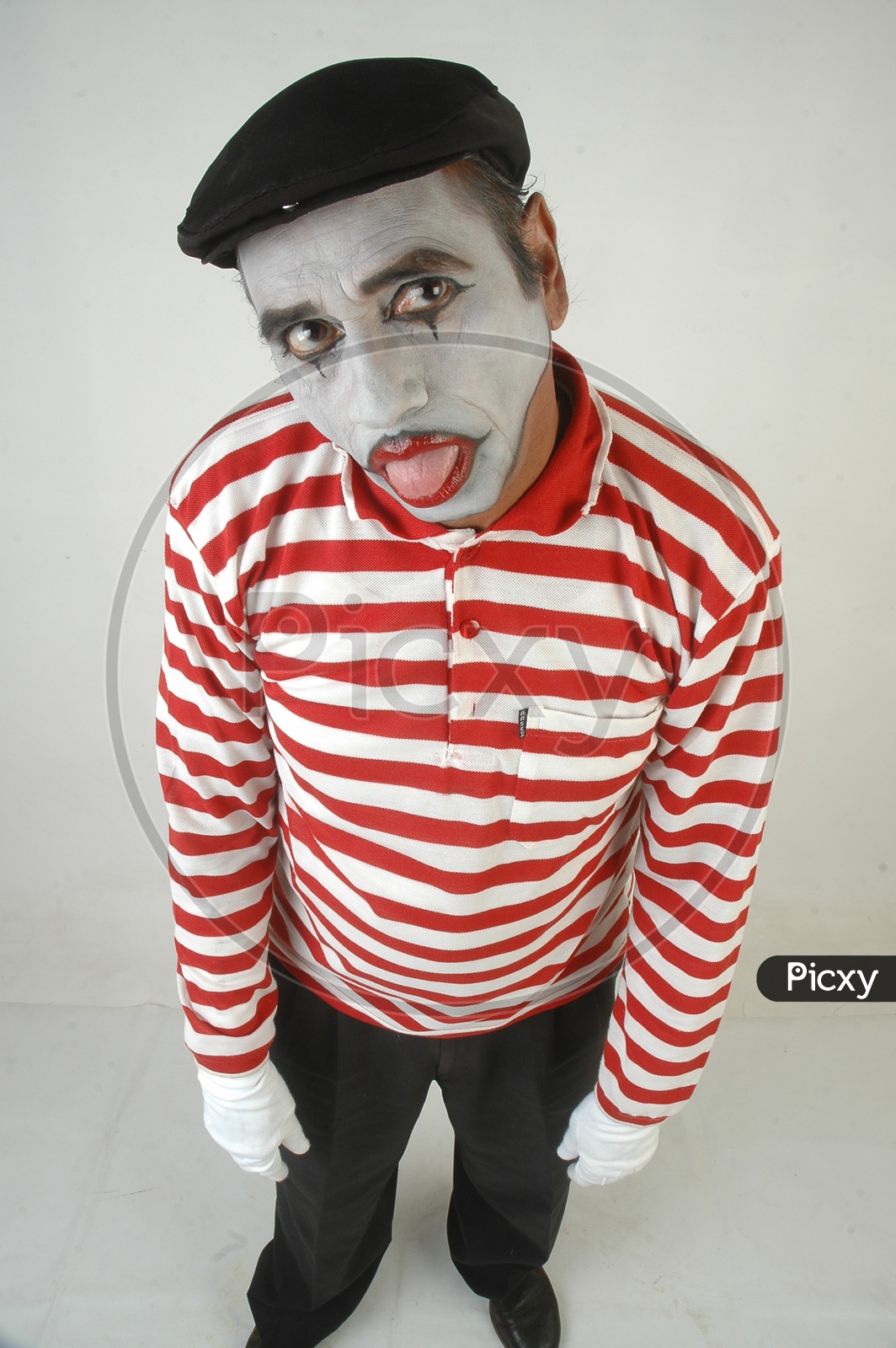 Image of Mime Artist With Expressions-NW614322-Picxy