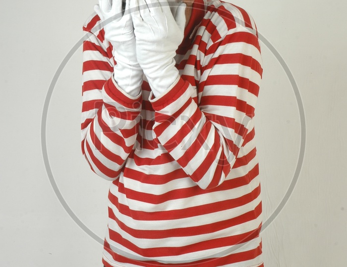 Image of Mime Artist With Expressions-UZ960675-Picxy