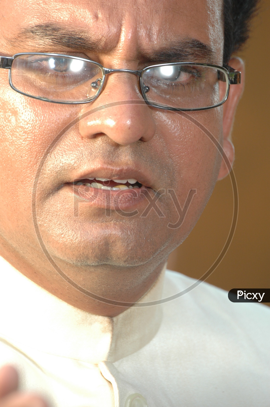 Image of Indian Man With Expression-TW171551-Picxy
