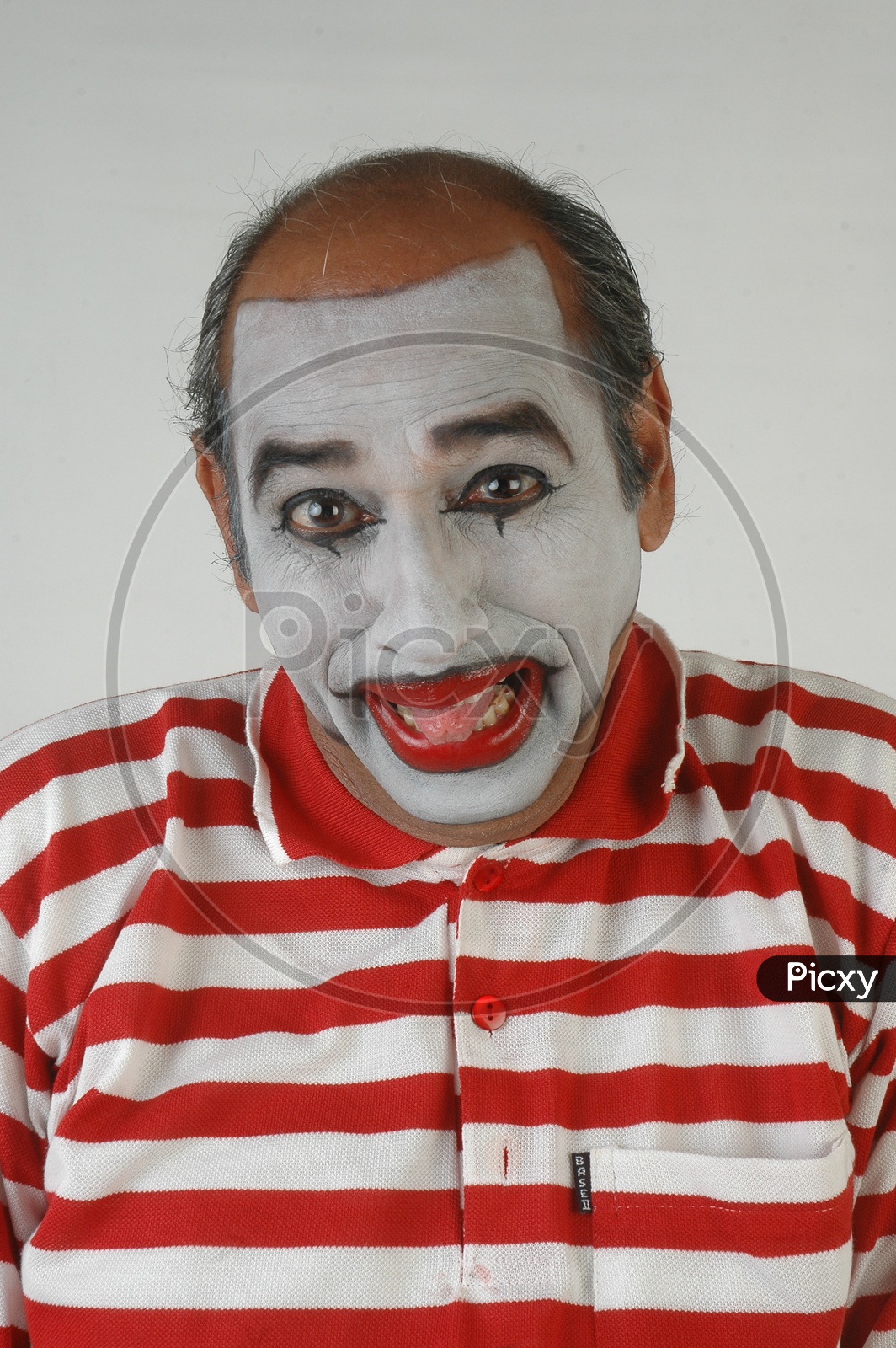 Image of Mime Artist With Expressions-XH994876-Picxy