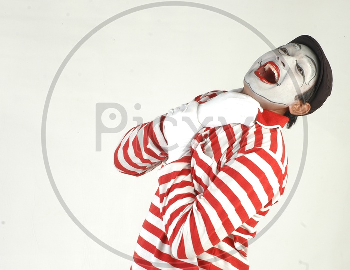 Image of Male Mime Artist With Expressions-KH673213-Picxy