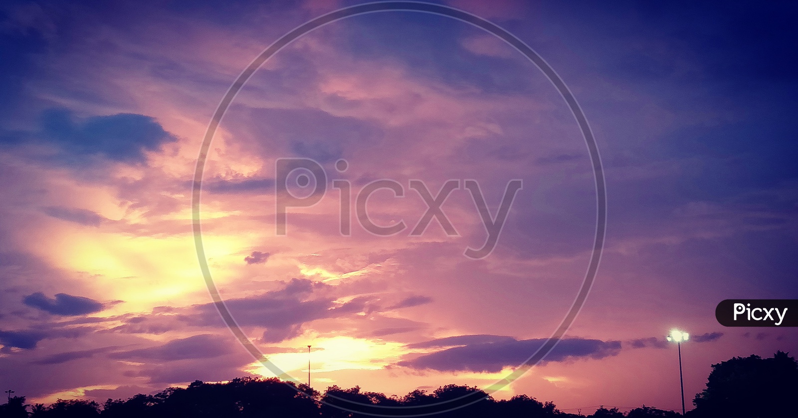 Image of Blue Hours Sky With Clouds-MG199008-Picxy