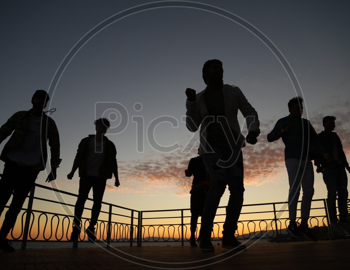 Image of Krishnarjuna Yudham Movie Song Making Scenes-CG492892-Picxy