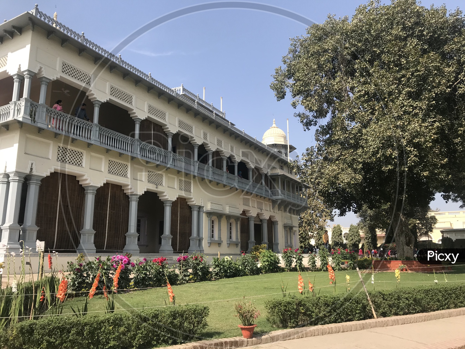 Image of Anand Bhavan-QE090805-Picxy