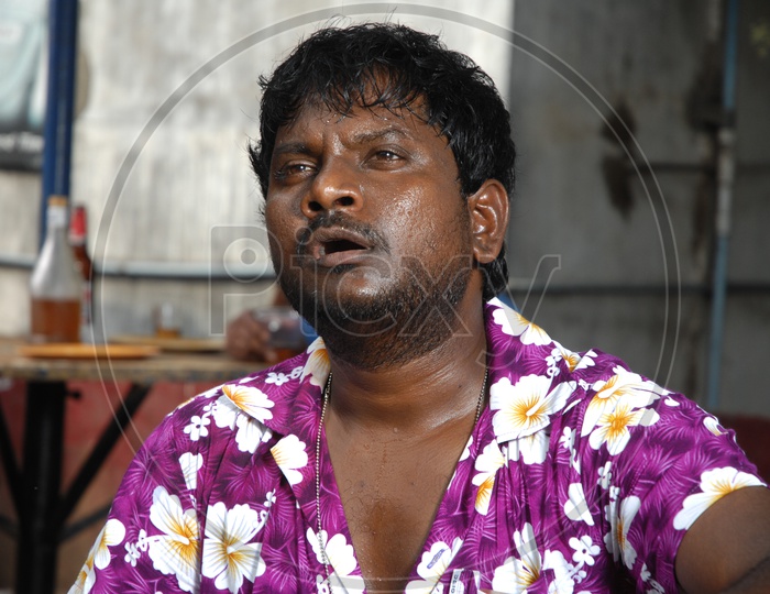 Image of Telugu Comedian Thagubothu Ramesh-ZD220482-Picxy