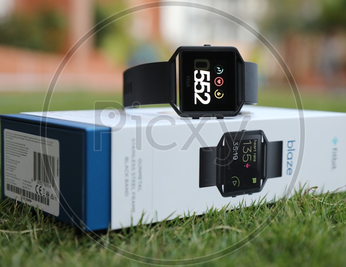 Image of FITBIT Blaze Smart Watch-AO668986-Picxy