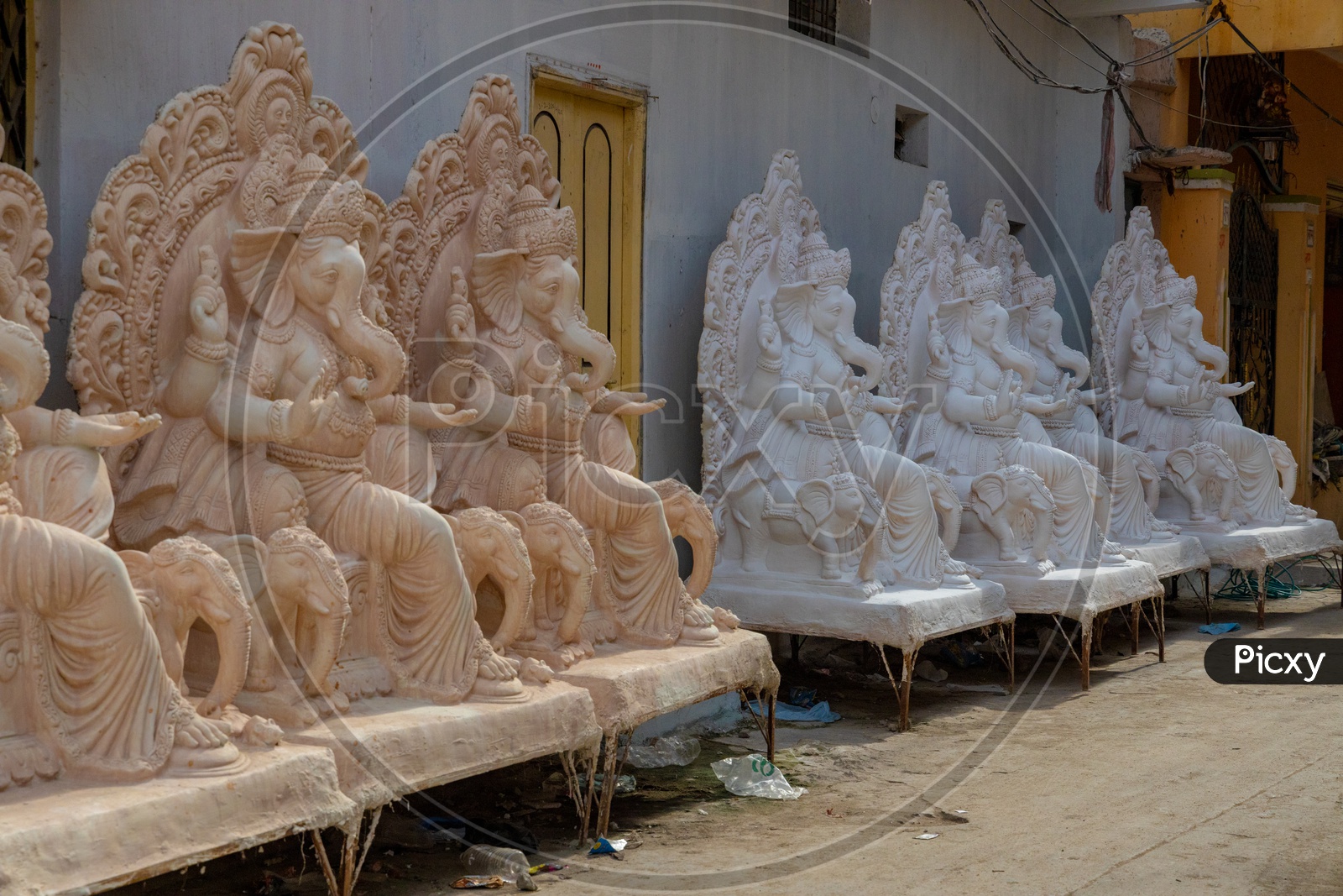 Image of Ganesh Idol Making In Dhoolpet For Ganesh Festival By Artists ...
