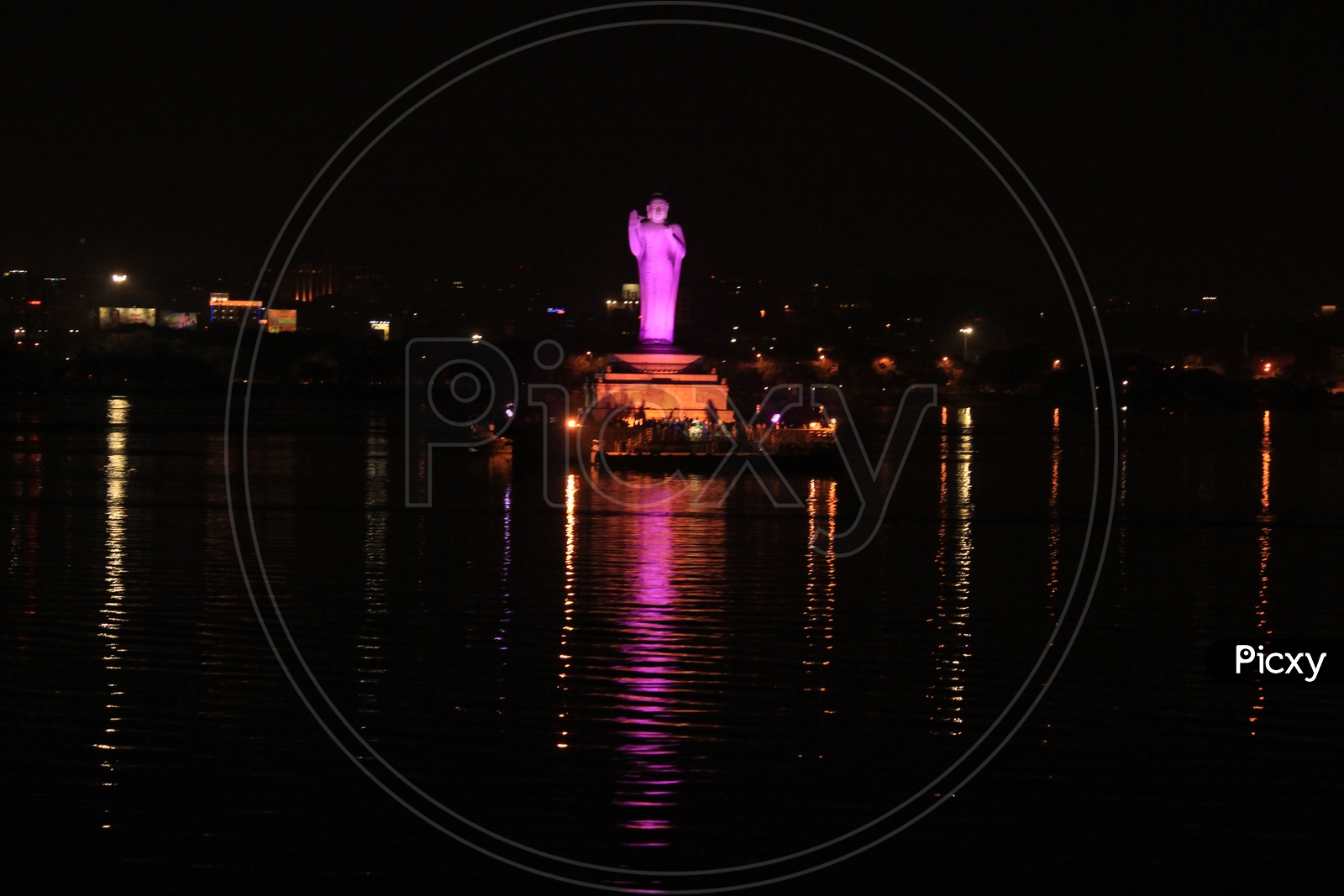 Image of Buddha Statue In Hussain Sagar Lake at Tank bund-JU518500-Picxy