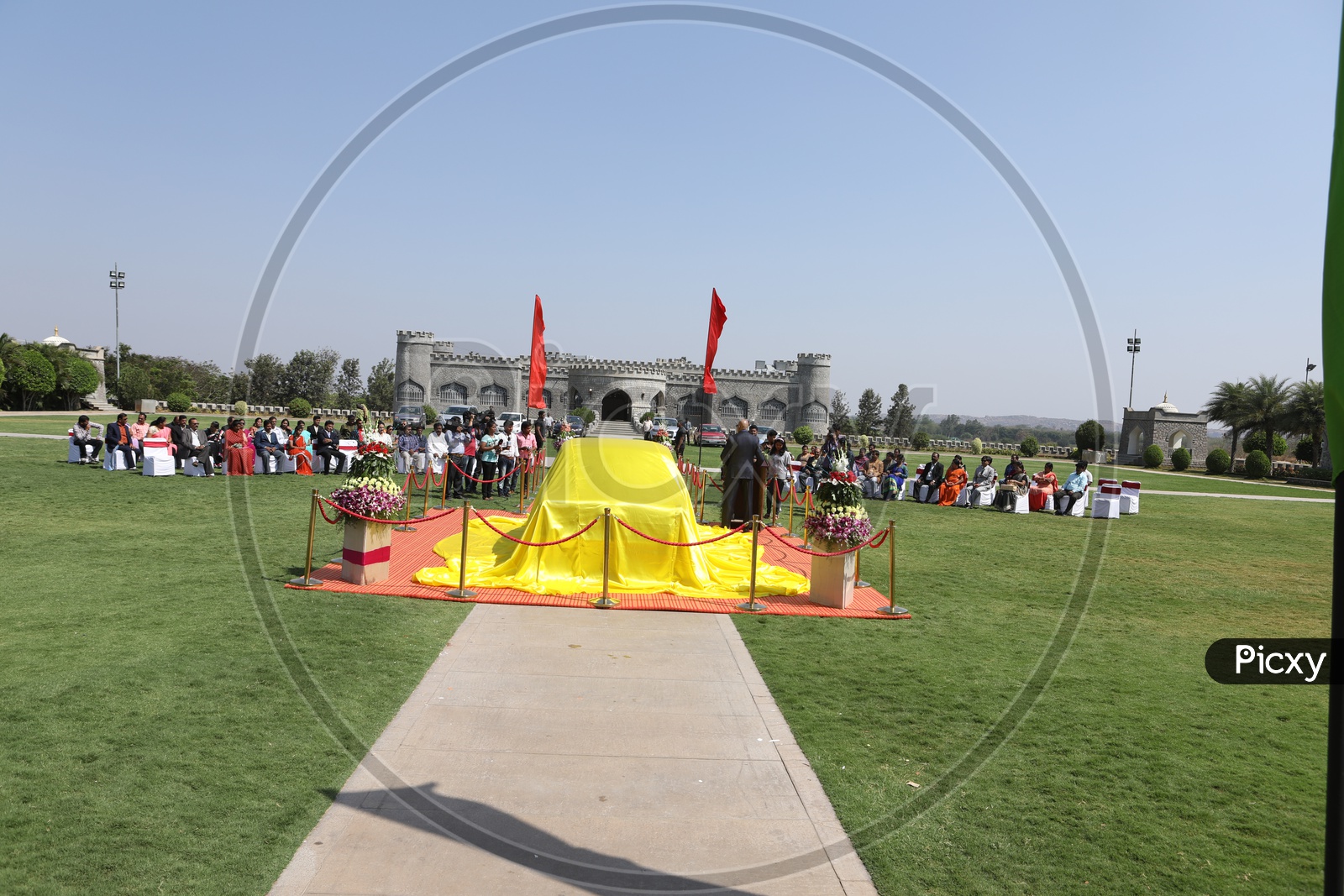 Image of A Car Covered With a veil in an Auction-HW353591-Picxy