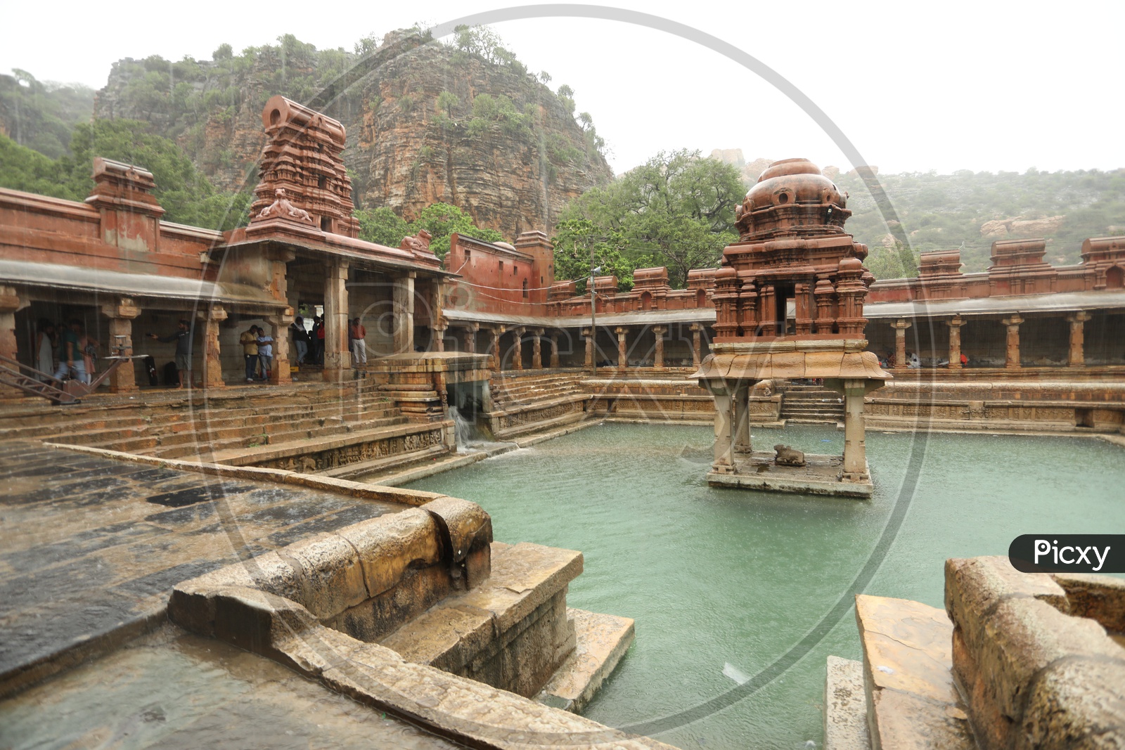 Image of Temple Tank At Lord Yaganti Uma Maheshwara Temple-CB270078-Picxy