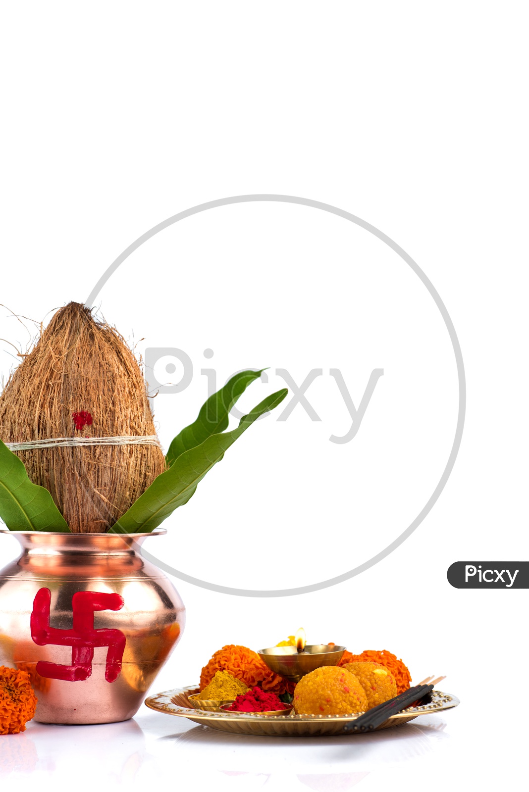 Image of Copper Kalash With Dried Coconut , Mango Leafs , Pooja Thali ...