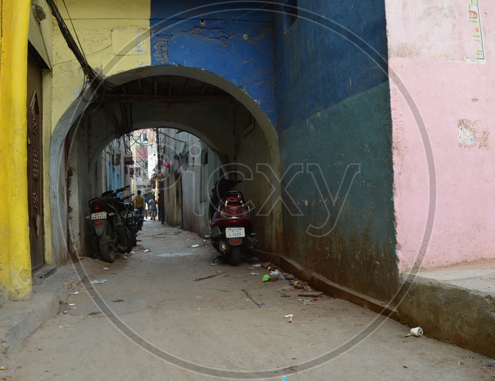 Image of Streets In a Residential Colony With Old Buildings-ZN374813-Picxy