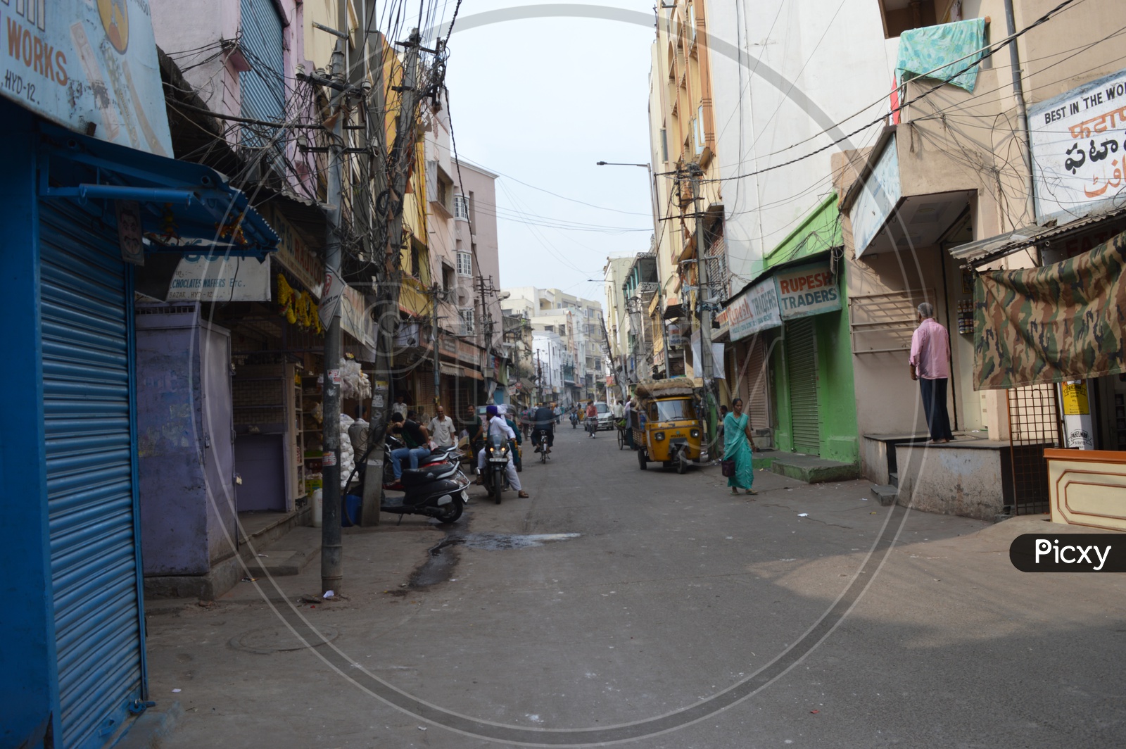 Image of Streets Of a Residential Colony-BW335669-Picxy