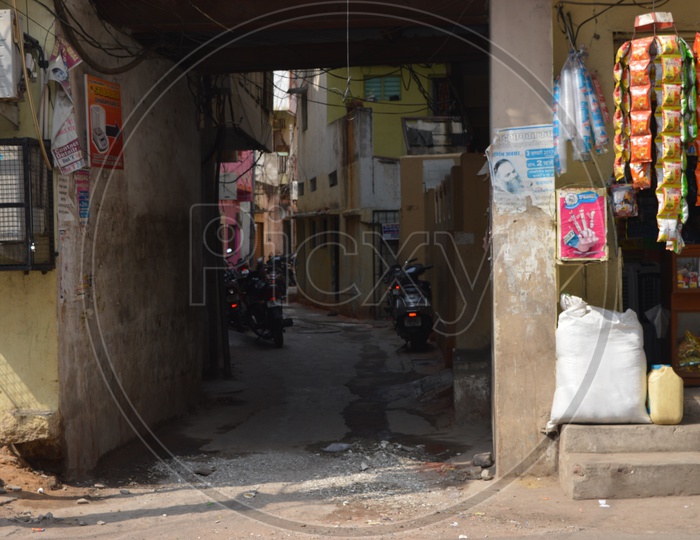 Image of Streets In a Residential Colony With Old Buildings-NR248715-Picxy