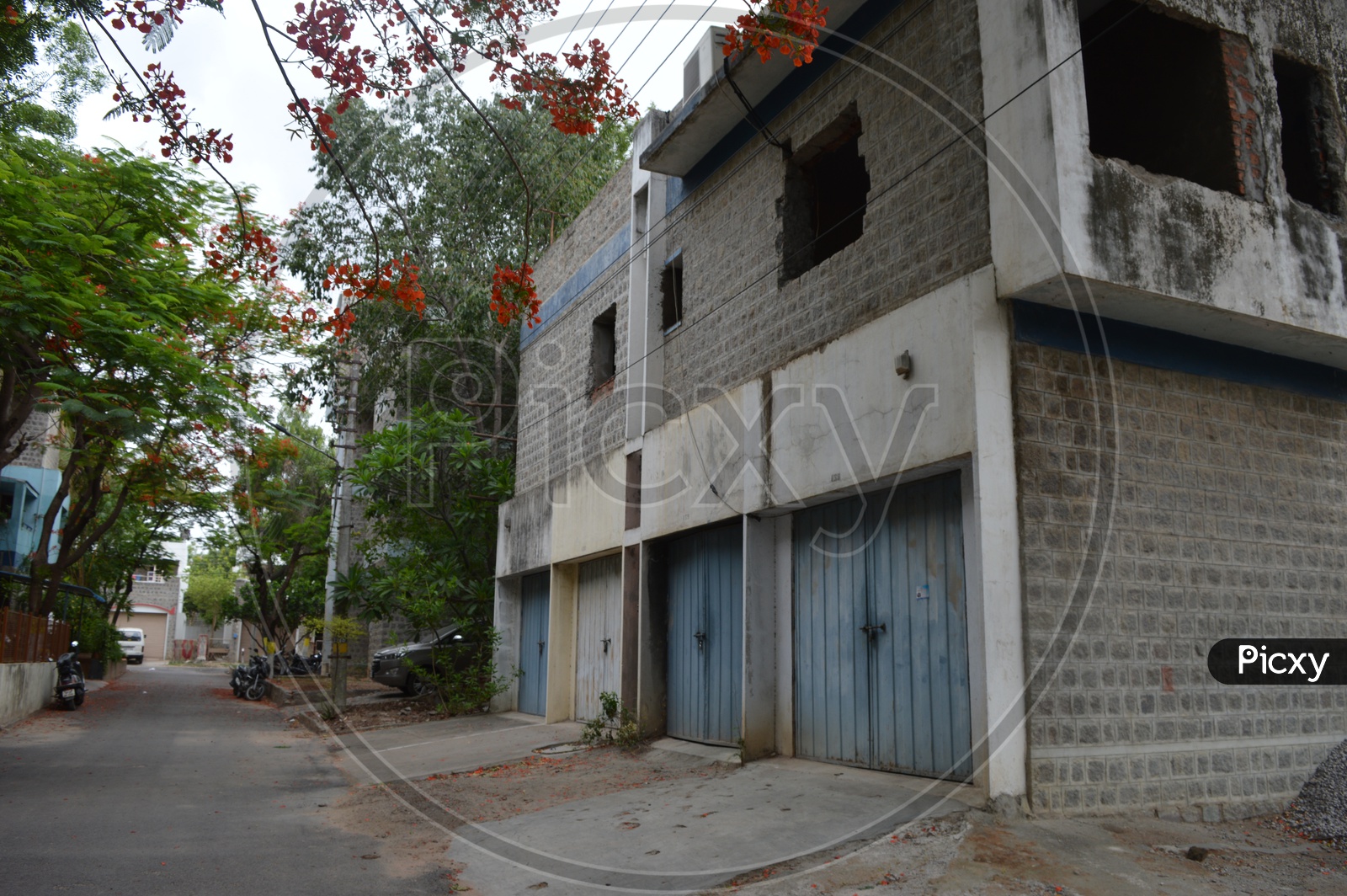 Image of Houses And Streets in a Residential Colony-DU635436-Picxy