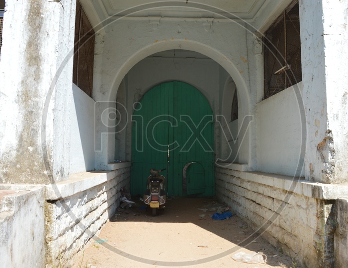 Image of Old Traditional Wood Gate-RR355376-Picxy