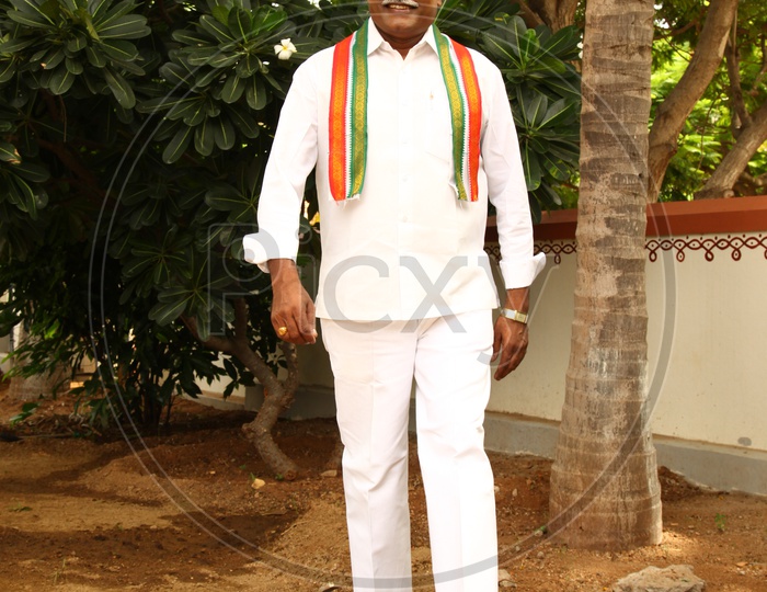 Image of Indian Politician-DV071893-Picxy