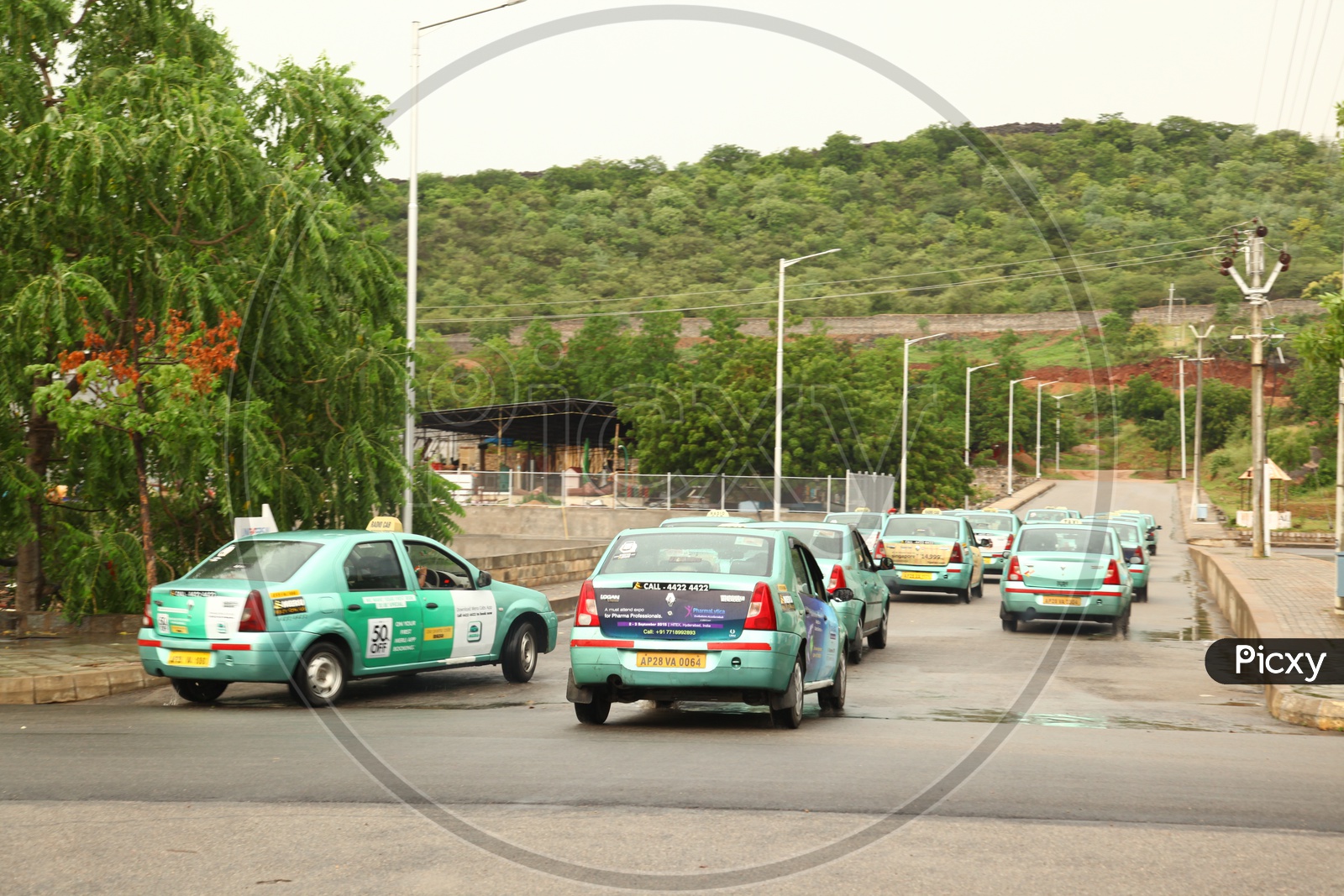 Image of Meru Cabs-NE899810-Picxy