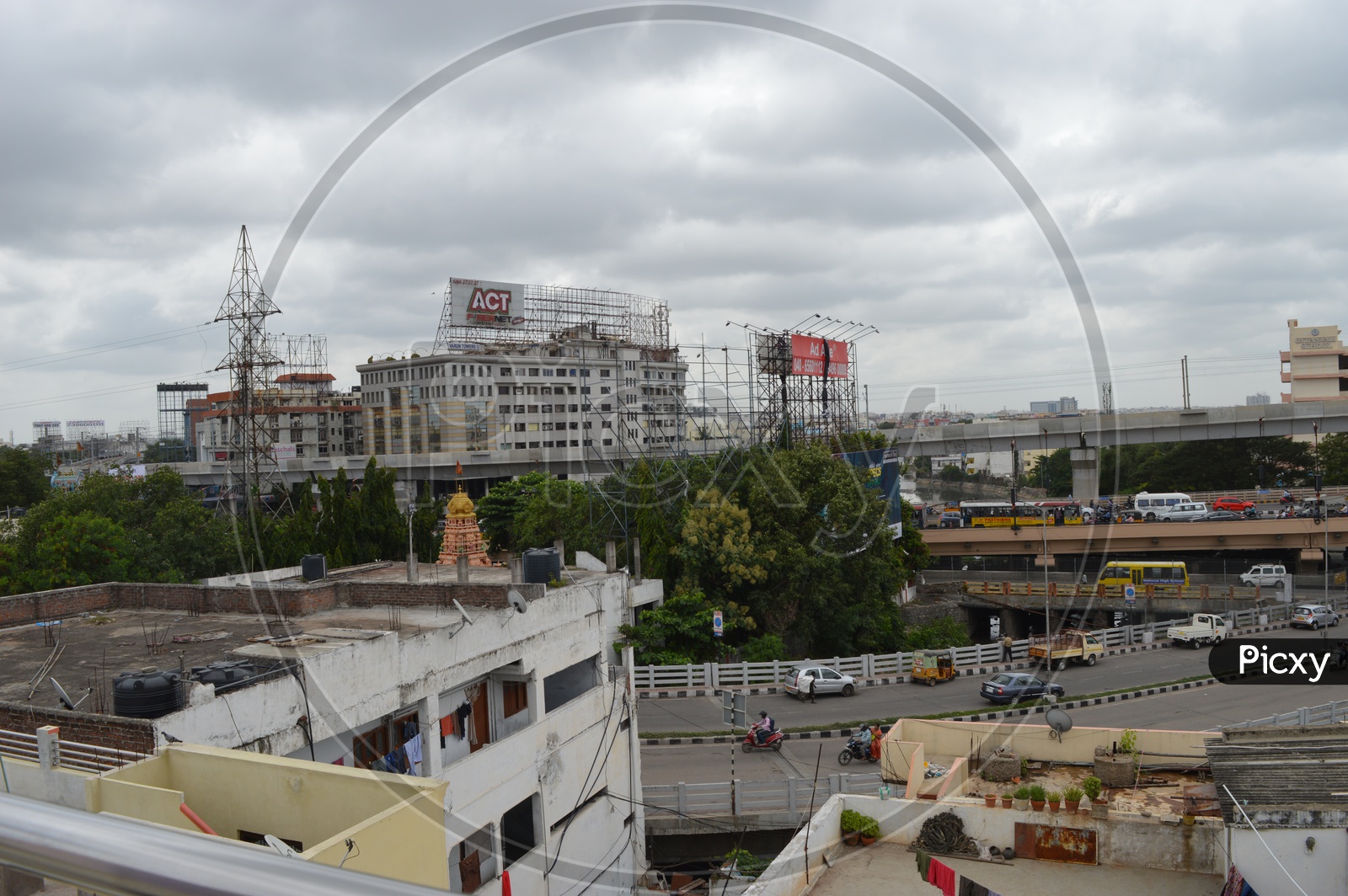 Image of Hyderabad Metro Pillars and Traffic on Bridge-EL555584-Picxy