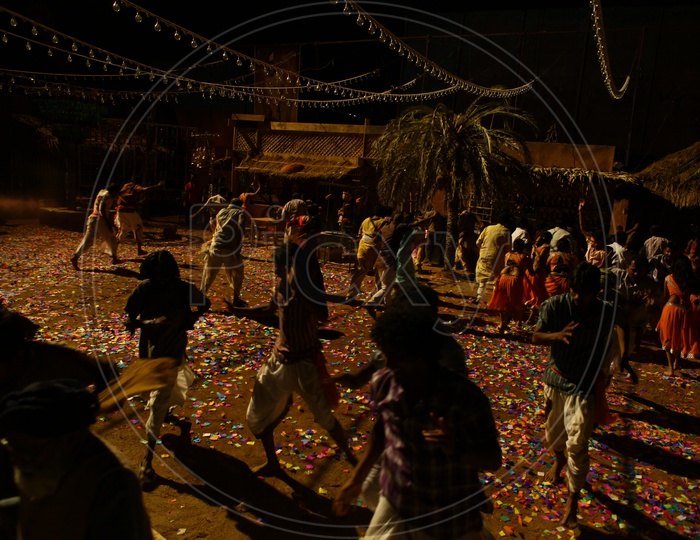 Image of Villagers Running in Panic For an Ambush-NV748928-Picxy