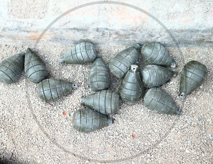Image of Hand Grenade Bomb-EI558537-Picxy