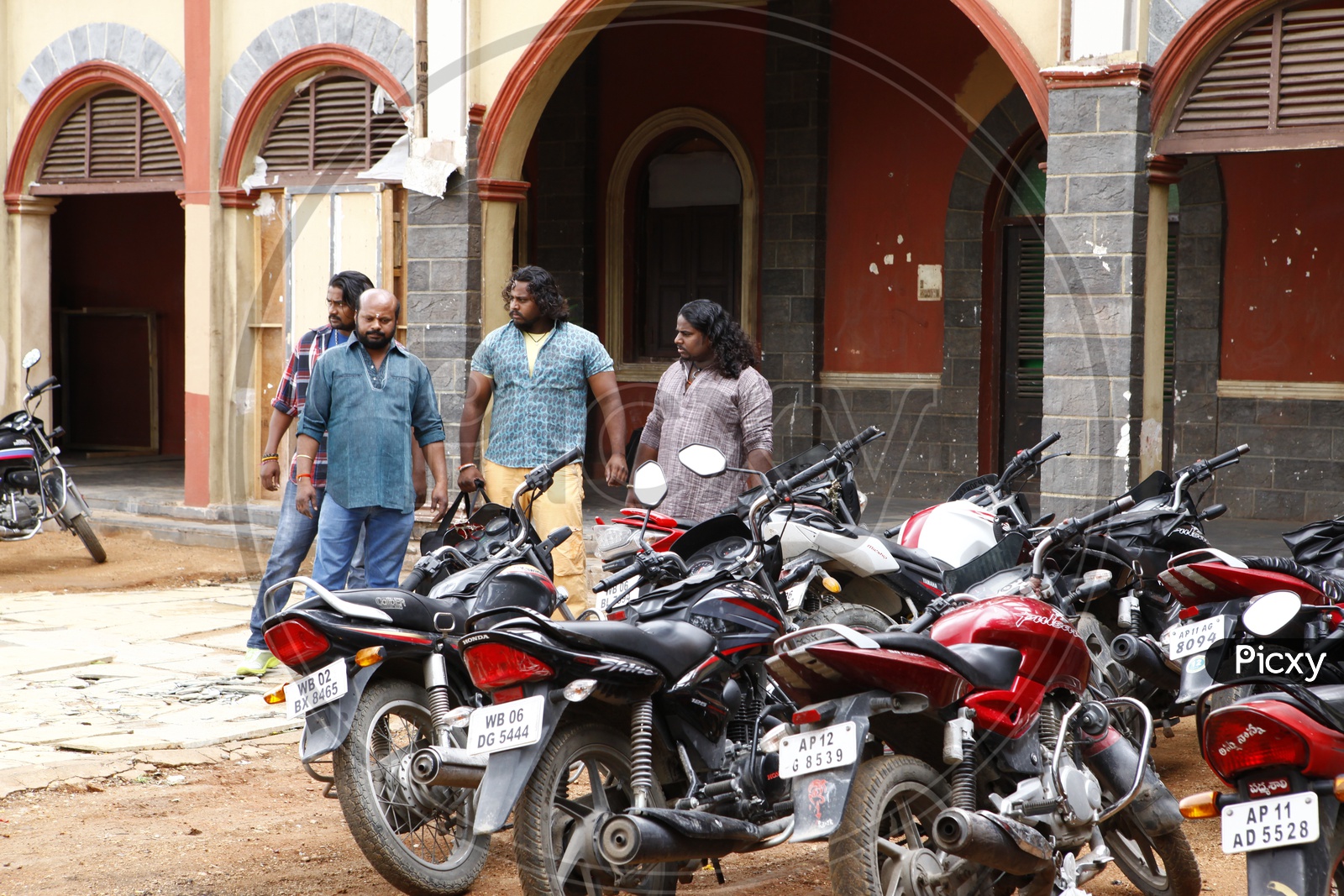 Image of Indian Male Men Goons Standing at Bikes-HN830261-Picxy